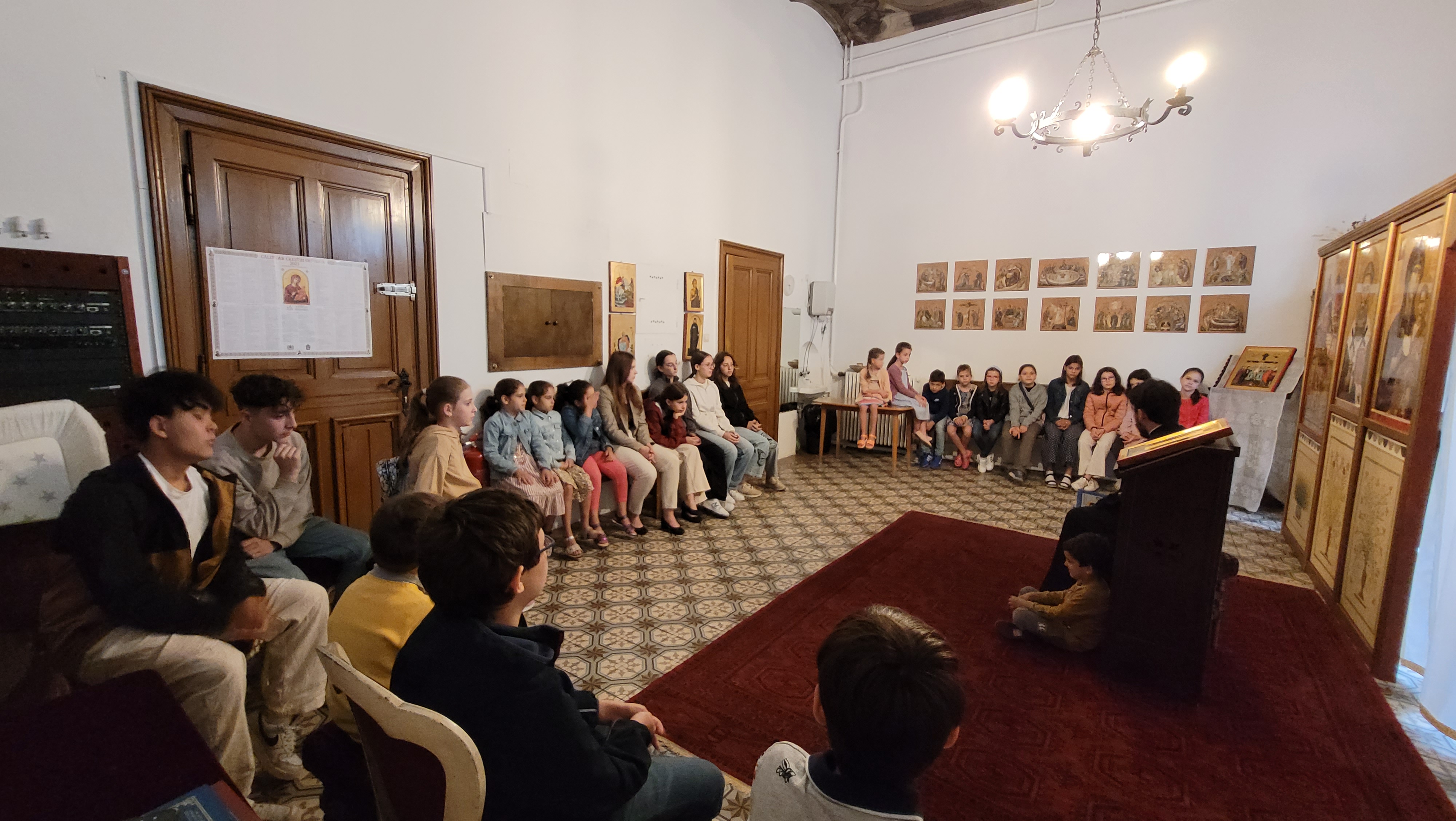 Cateheză, spovedanie și rugăciune la sfârșit de an școlar. A început ...